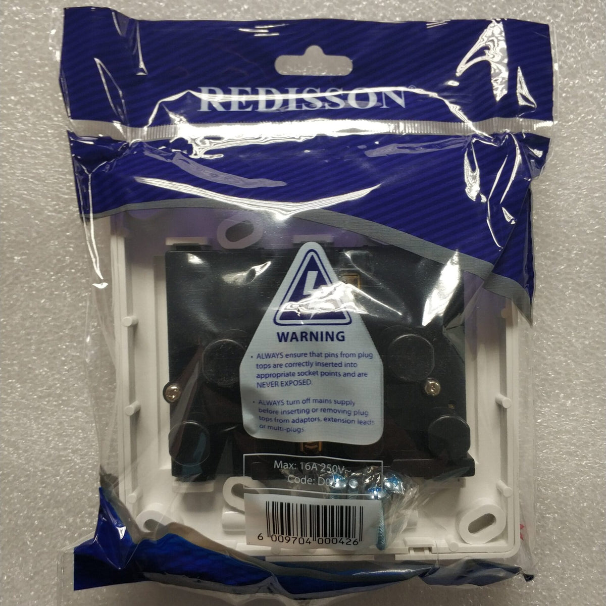 REDISSON 4x4 Double Switched Wall Socket - D01: Convenient and Durable ...