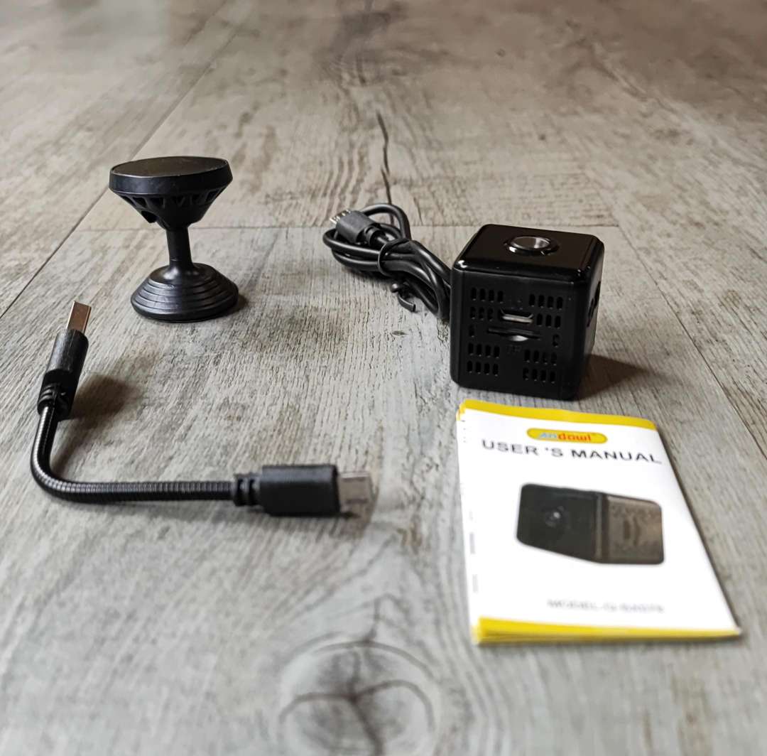 ANDOWL 1080P HD Mini Wireless WIFI IP Camera DVR - Compact and Versati ...