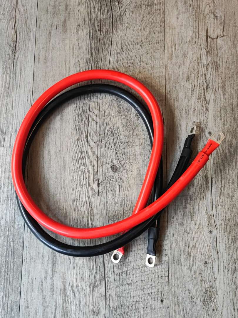 150 cm x 6 mm Battery DC ROOI en Swart kabelstel vir betroubare ...