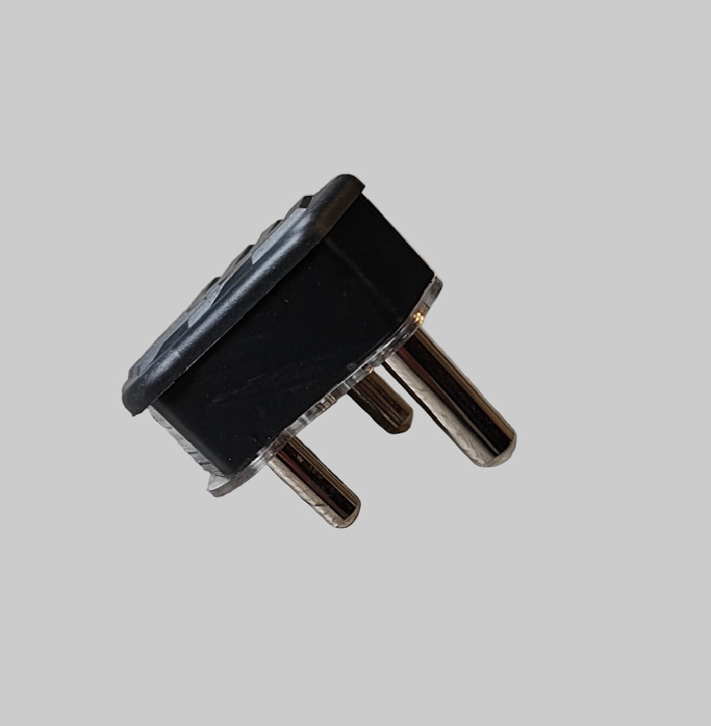 REDISSON M-10C 16A 220v 3Pin Plug Top – Electromann SA